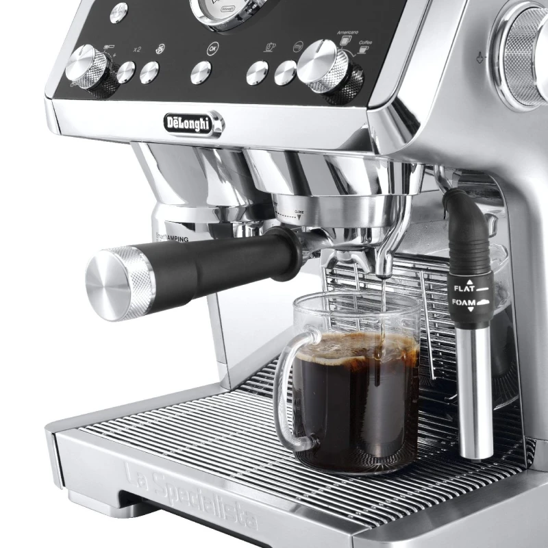 Кофеварка Delonghi EC9355.M